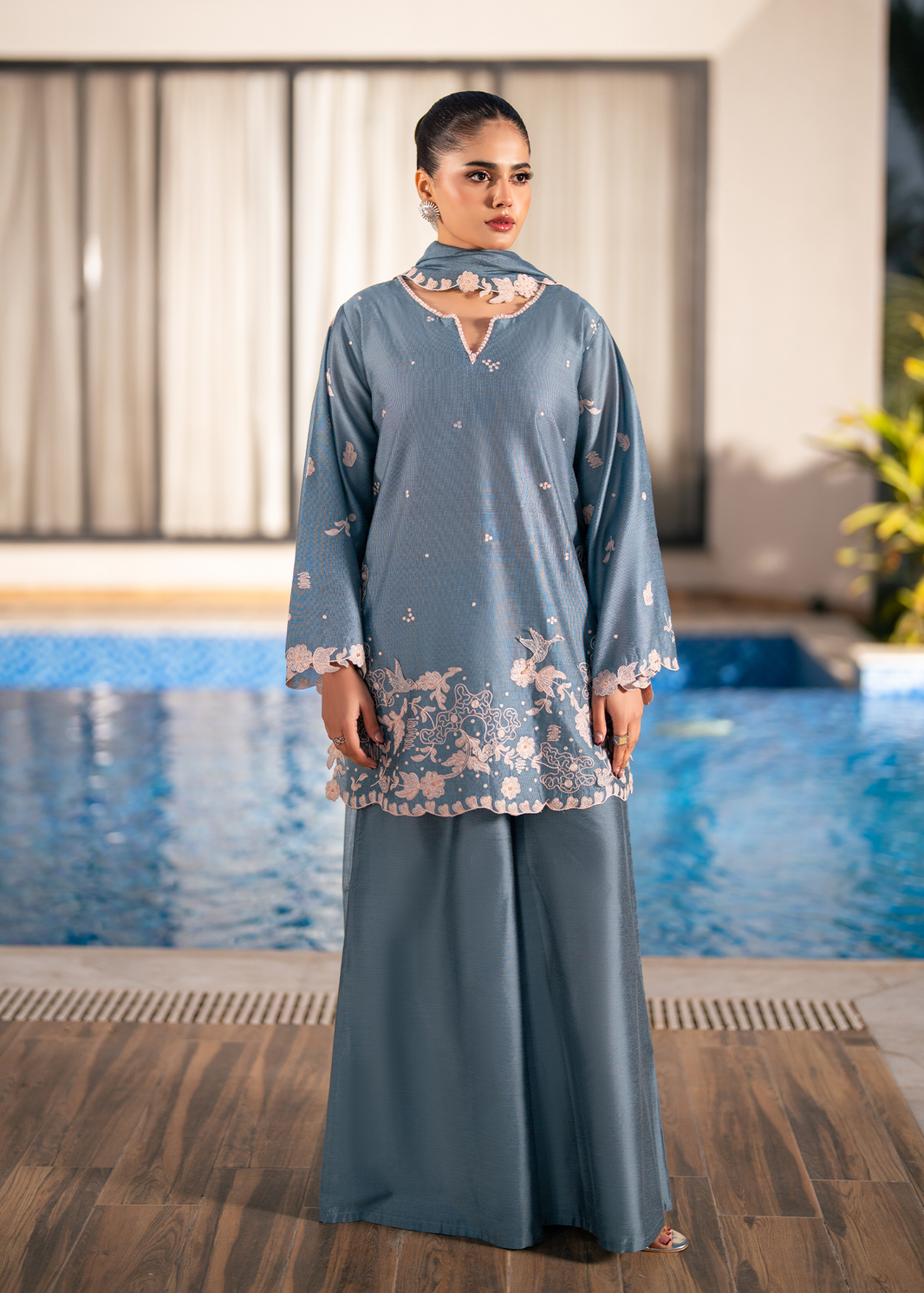 Women’s Eastern Wear Collection – Khaddar & Dhanak Suits – Buzzazi